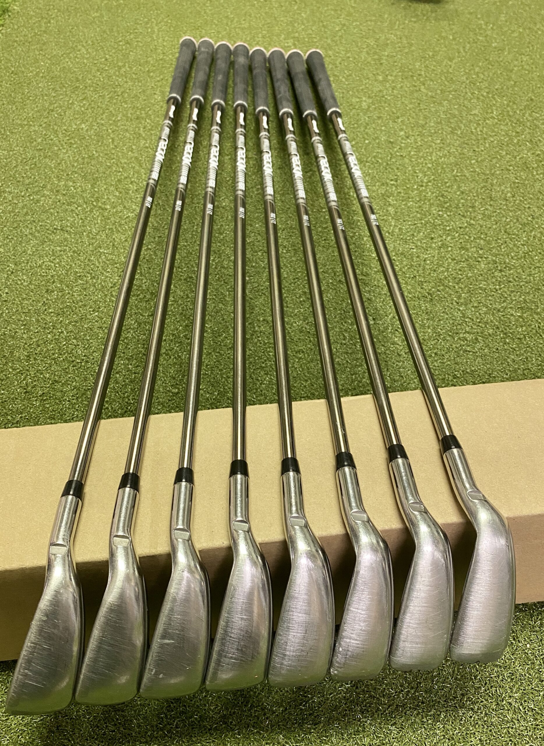 Tommy Armour Atomic Max Forged Irons 4-PW/AW recoil Senior Flex ...