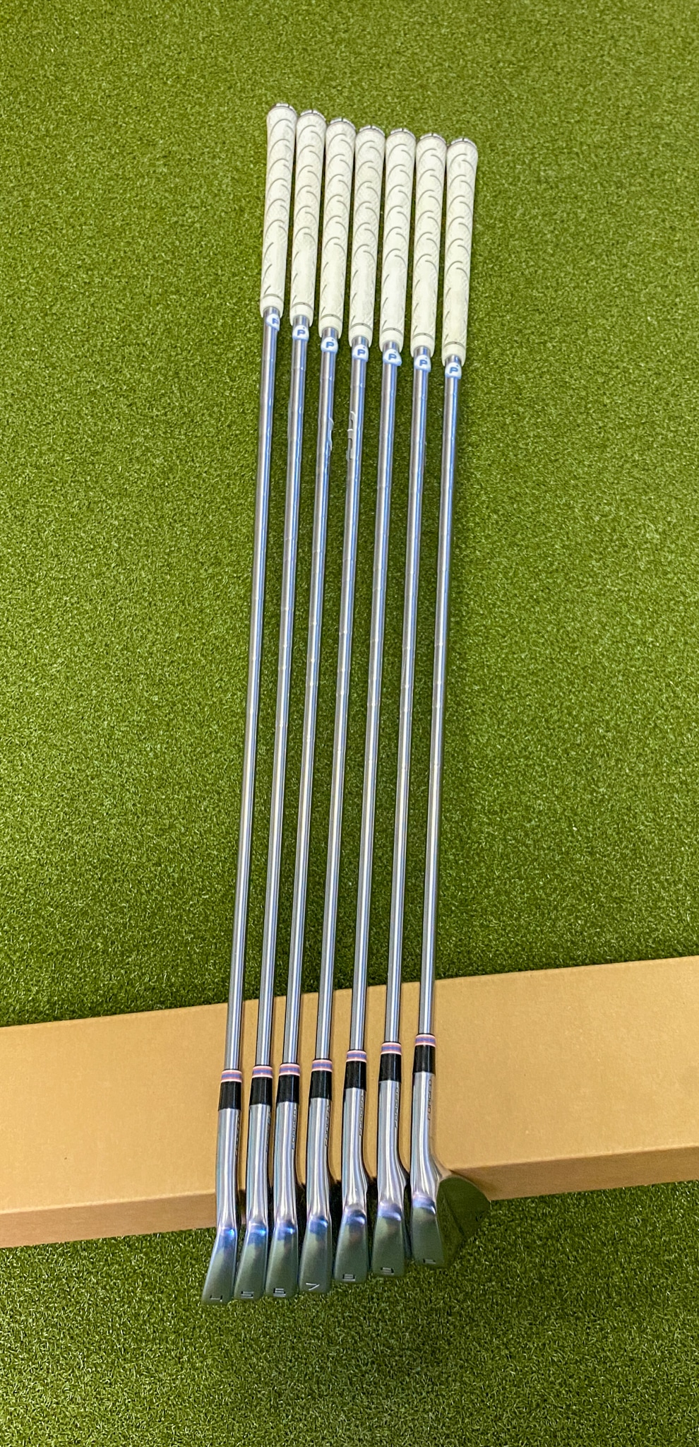 TaylorMade P-7MB/MC Forged Irons 4-PW Tour Concept S3 Regular Steel ...