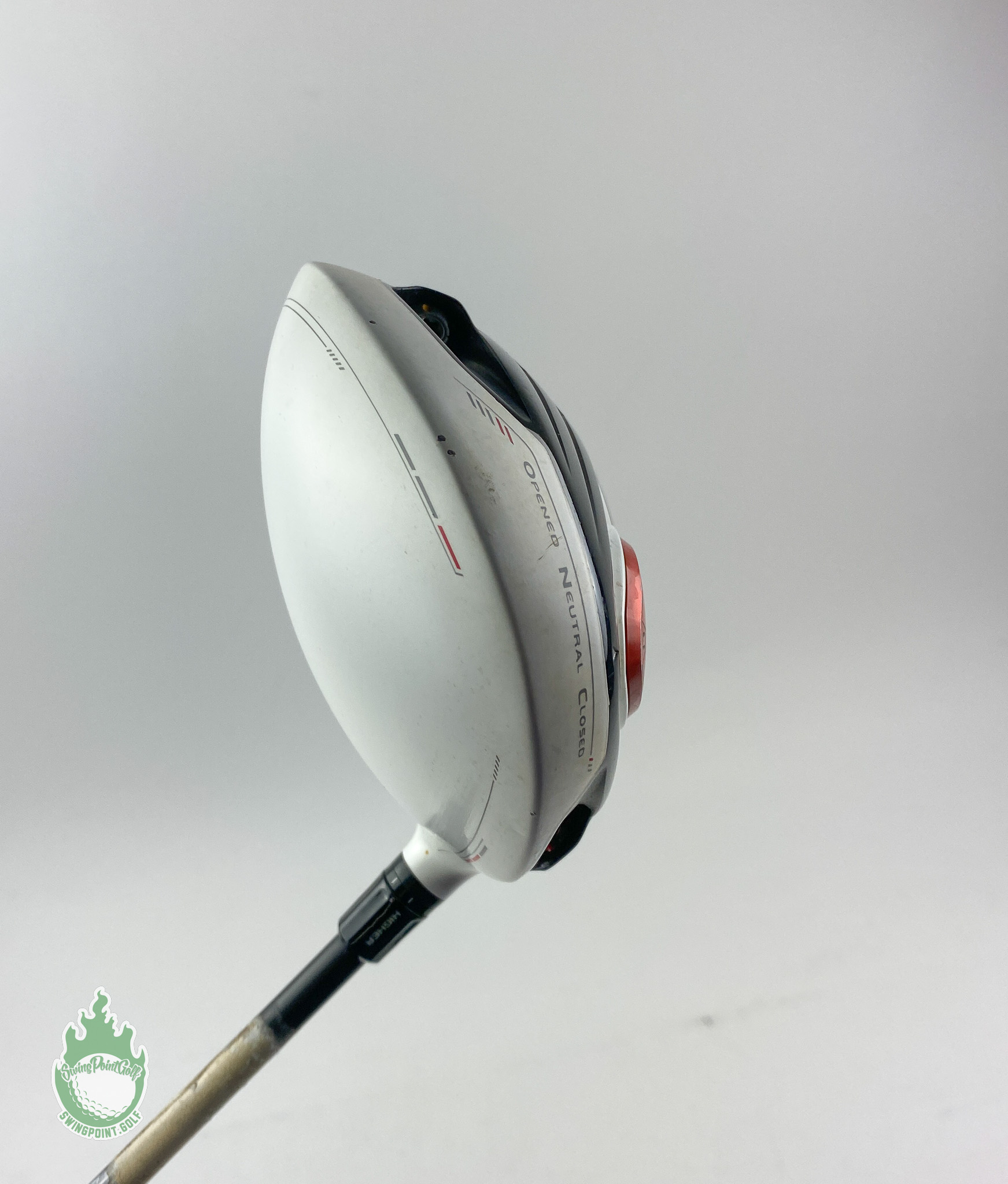 RH TaylorMade R11 Driver 10.5* Fujikura Blur Regular Flex Graphite Golf Club · SwingPoint Golf®