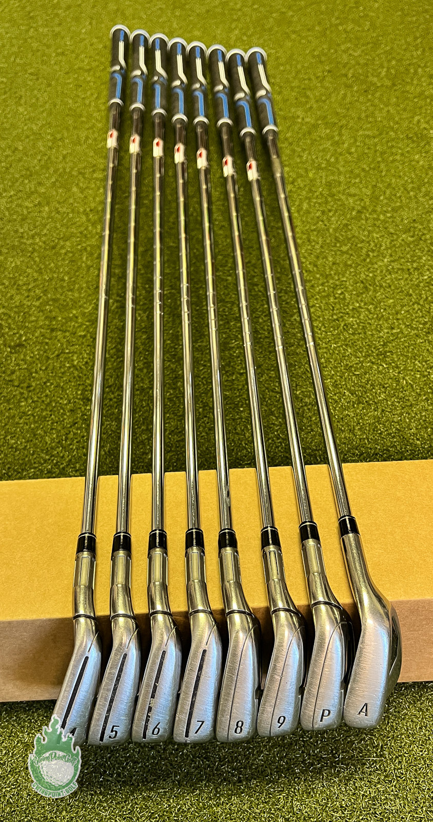 Used RH TaylorMade M4 Irons 4-PW/AW KBS MAX 85g Regular Flex Steel Golf ...
