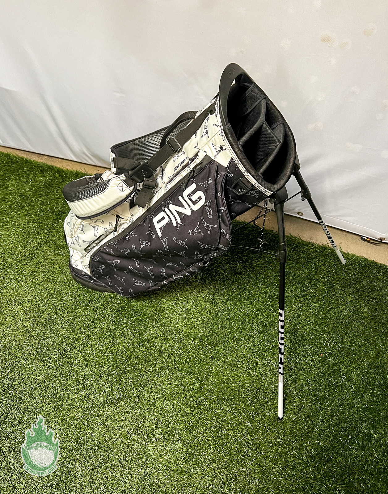 Used Ping Black/White Dancing Mr.Ping Cart Strap Golf Bag No Rainhood 4 ...
