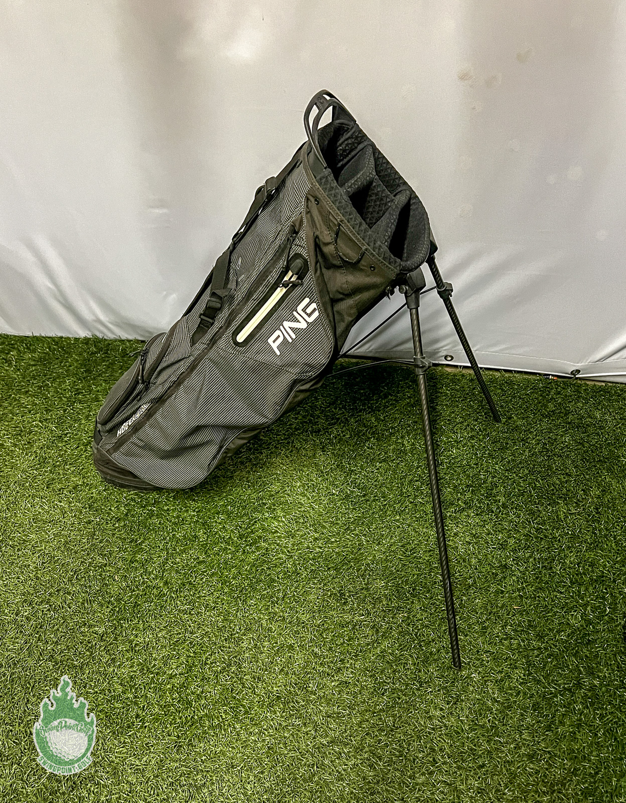Used PING Hoofer Craz-e Lite Grey Golf Club Stand Bag Dual Backpack ...