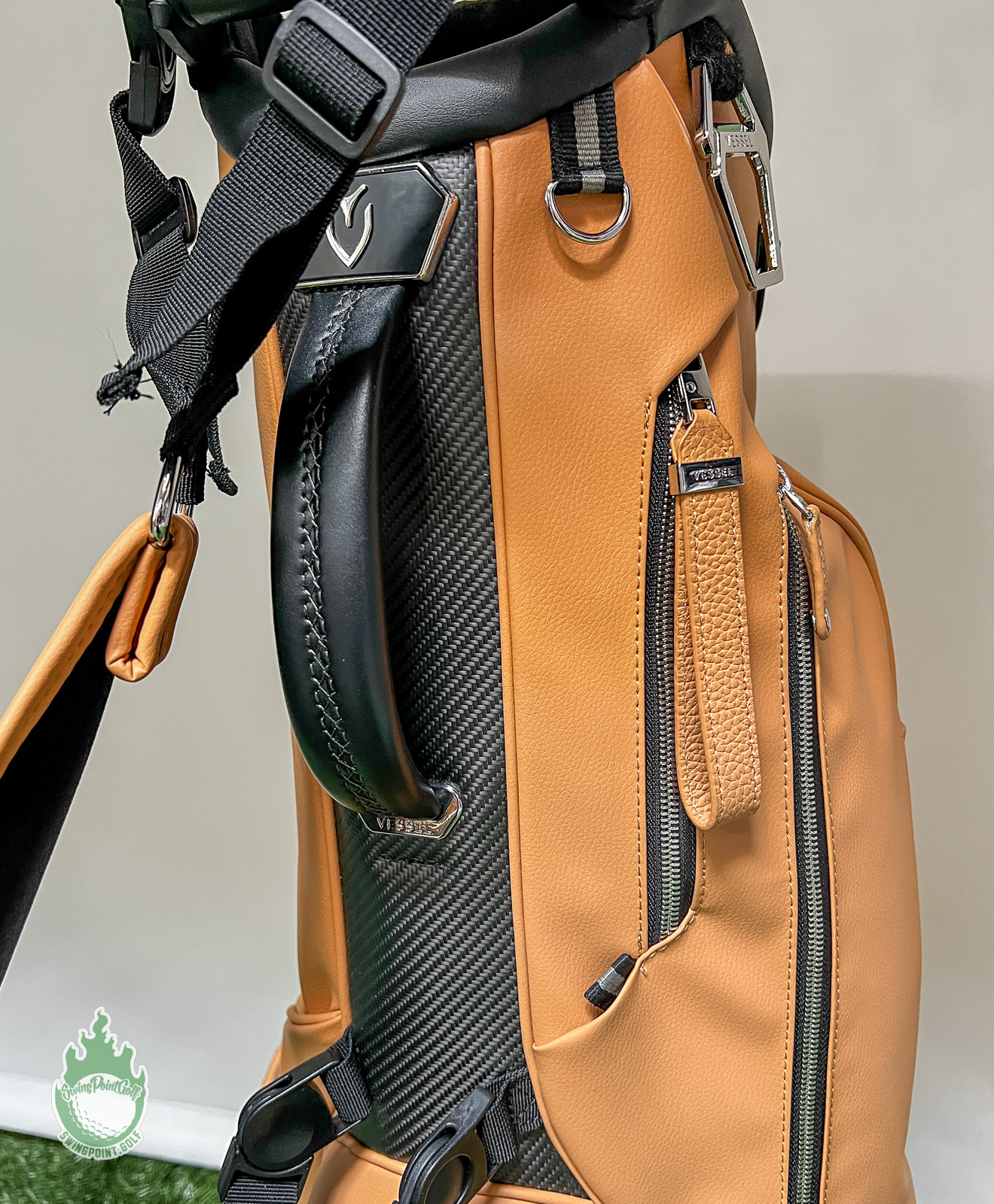 Used Vessel Lux Carbon Leather Iron Brew 4-Way Golf Stand Bag Rainhood ...
